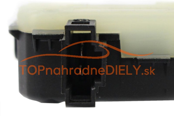 Motorček centrálneho zámku palivovej nádrže VW Golf V 1K5959782